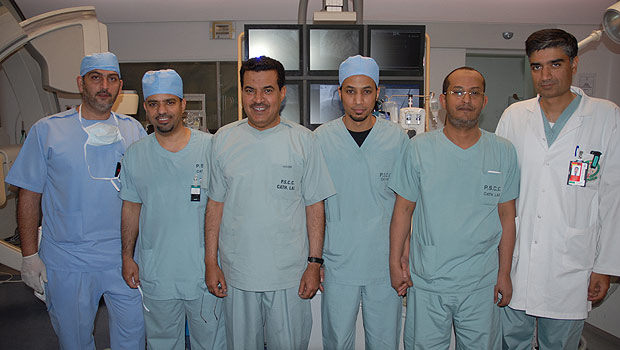 Saudi surgeons repair heart valves using catheter | Arab News