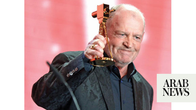 Brit singer Joe Cocker dies of lung cancer | Arab News