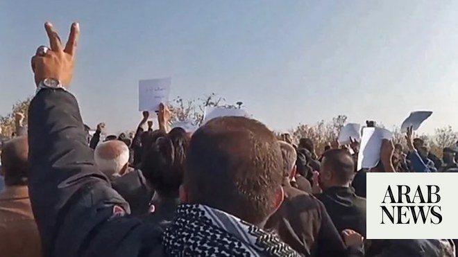 Iran rapper arrested over protests risks death penalty: family | Arab News