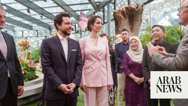 Princess Rajwa Al-Hussein attends launch of Jordanian exhibition in ...