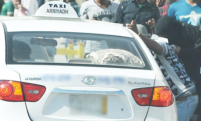 Taxi firms raise prices by 50% on Arafat day | Arab News