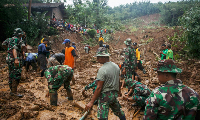 24 dead, 26 missing in Indonesian floods and landslides | Arab News