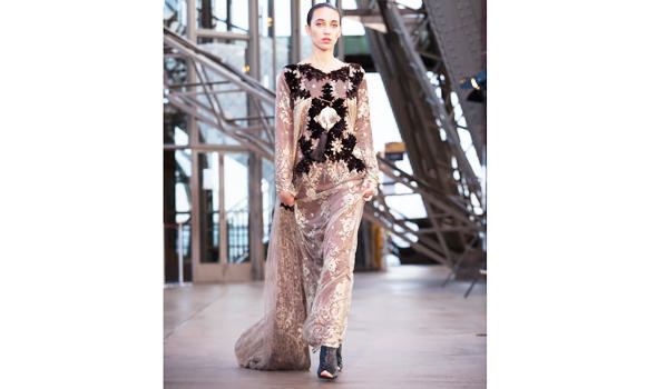 Omaima Azouz designs modern abayas inspired by Saudi heritage | Arab News