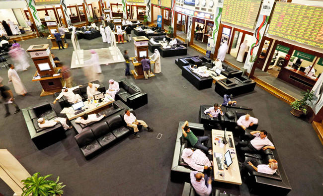 Banking shares fall in Gulf markets | Arab News