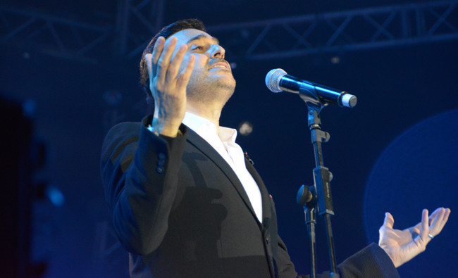 Saudi Arabia hums as top Arab singers perform | Arab News