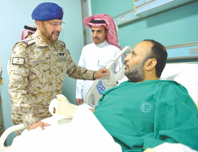 Saudi military chief of staff visits wounded soldiers in hospital ...
