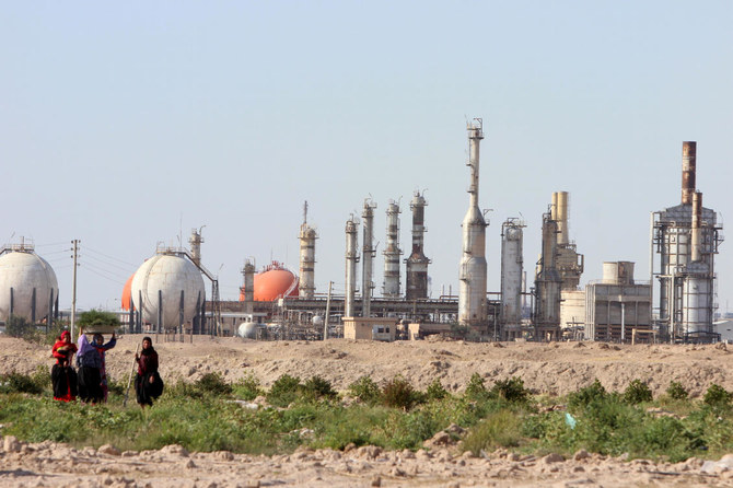 Shell evacuates foreign staff from Iraq’s Basra Gas project ...