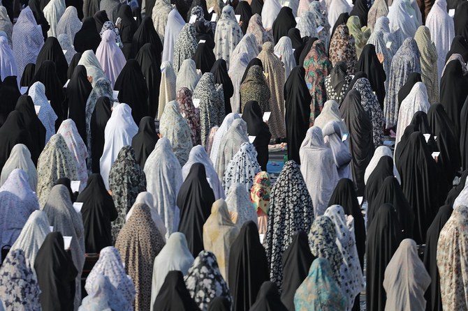 Muslims around the world mark Eid al Fitr | Arab News