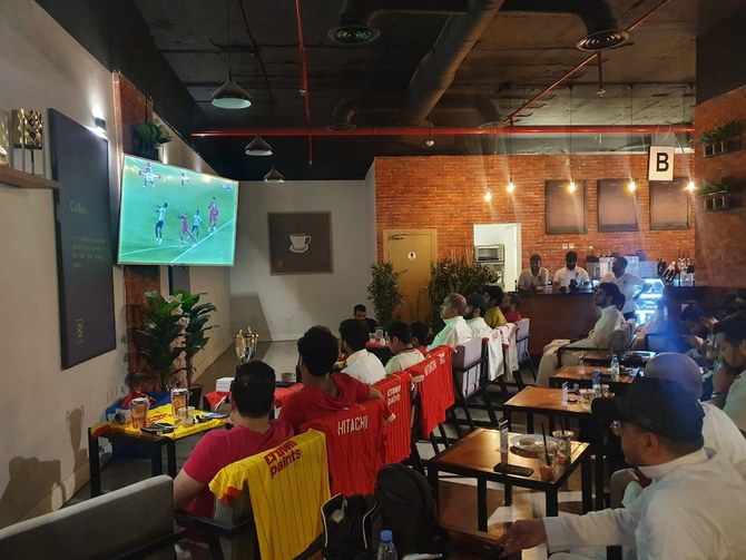 Saudi’s Liverpool fans comfort Newcastle supporters after loss | Arab News