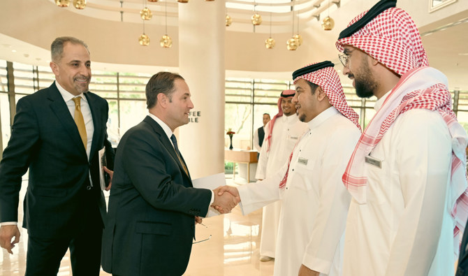 Marriott CEO Anthony Capuano visits DQ property | Arab News