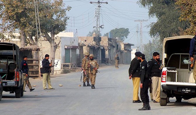 Militants seize counter-terrorism center in Pakistan, take hostages — police | Arab News