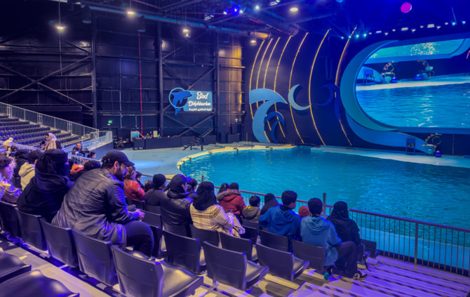 Crowds lap up Riyadh Season dolphin shows | Arab News