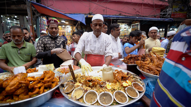In Old Dhaka, blend of Bengali, Middle Eastern flavors is a Ramadan favorite | Arab News