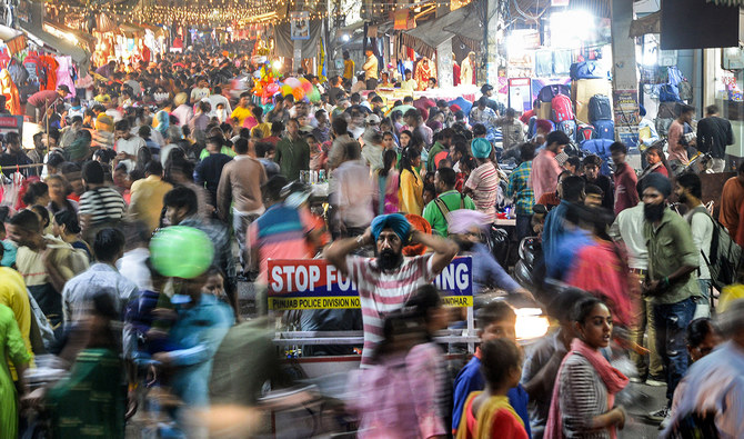 India to have 2.9 million more people than China by mid-2023 — UN estimate | Arab News