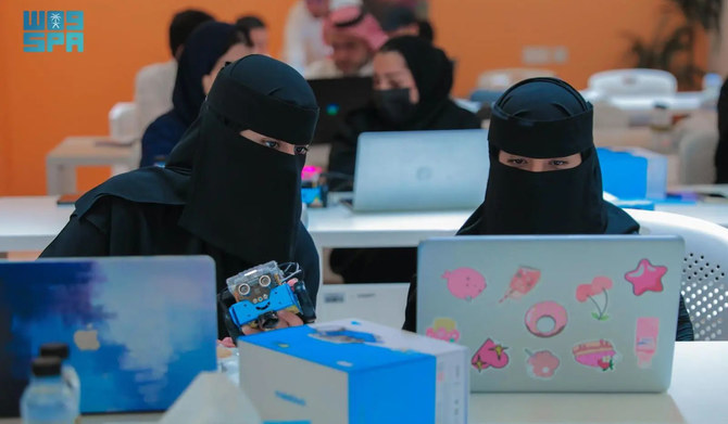 Tuwaiq Academy launches technical training for 3k Saudis | Arab News