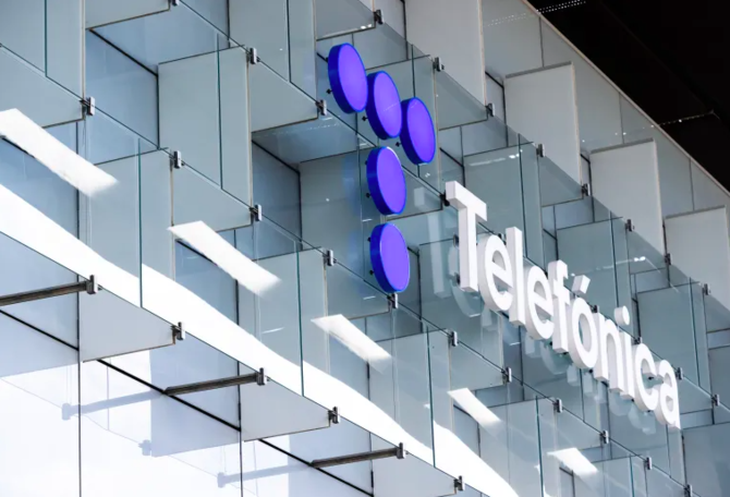 Spain to buy up to 10% in Telefonica following Saudi entrance | Arab News