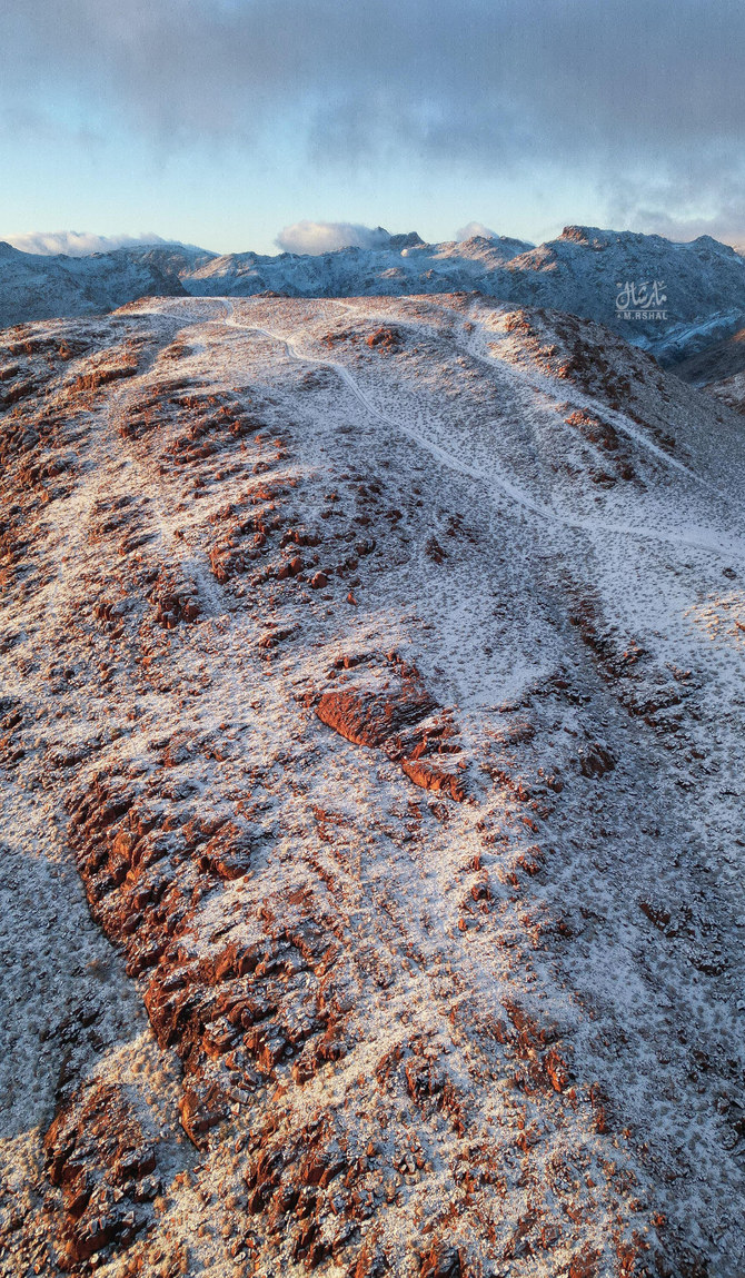 Snow creates winter wonderland at Tabuk mountains | Arab News