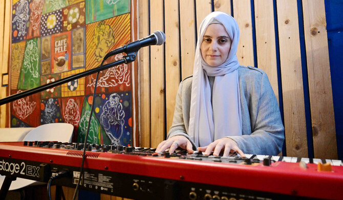 Hijab-wearing singer Ghaliaa Chaker looks to inspire | Arab News