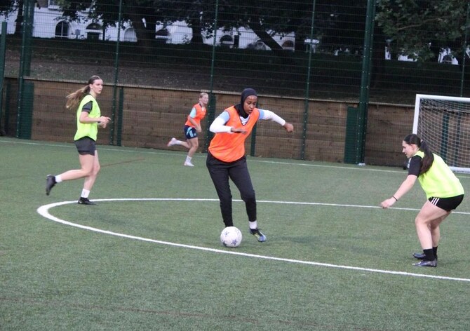 England’s FA apologizes after Muslim footballer barred from match over ...