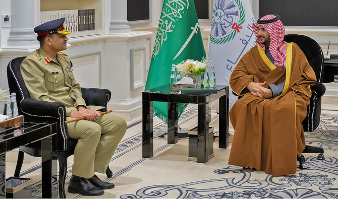 Pakistan’s new army chief meets Saudi defense minister on first ...