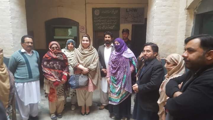 First elected female lawmaker in Peshawar carries family legacy | Arab News